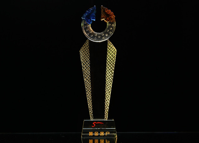 SOLO distribution company - musical instruments, professional audio and ...